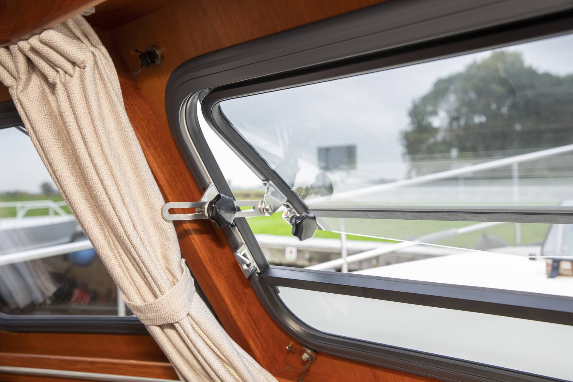 Maritime polymer windows | TOPwindows